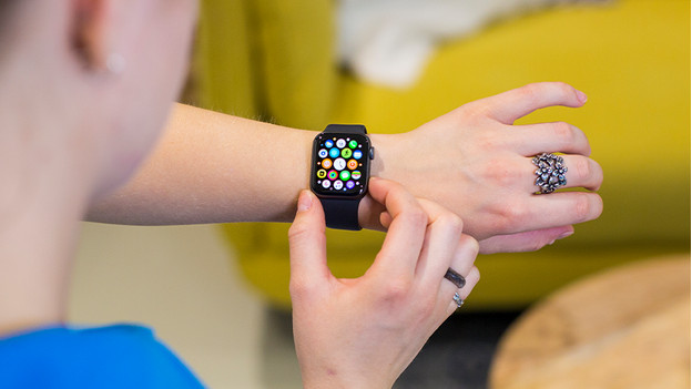 How do you choose the right storage capacity for your Apple Watch ...