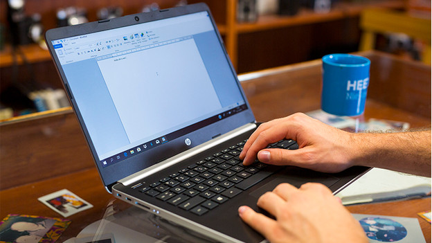 Expert review of the HP 14-cf laptops - Coolblue - anything for a smile