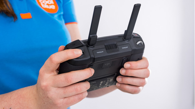 Expert review of the DJI RC Pro Remote - Coolblue - anything for a smile