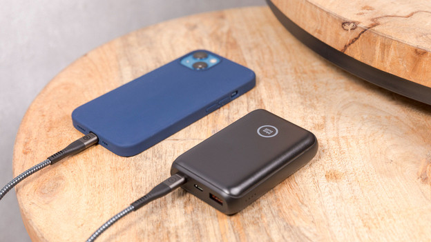 Comment choisir la meilleure batterie externe pour iPhone ? - Coolblue ...