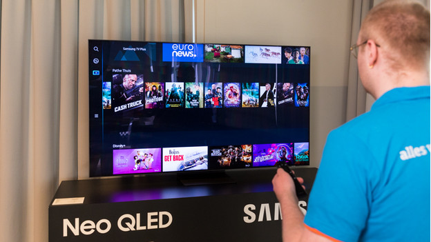 Expert review of the Samsung Neo QLED QN95B - Coolblue - anything for a ...