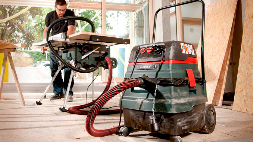 How do you choose a construction vacuum? - Coolblue - Before 23:59 ...