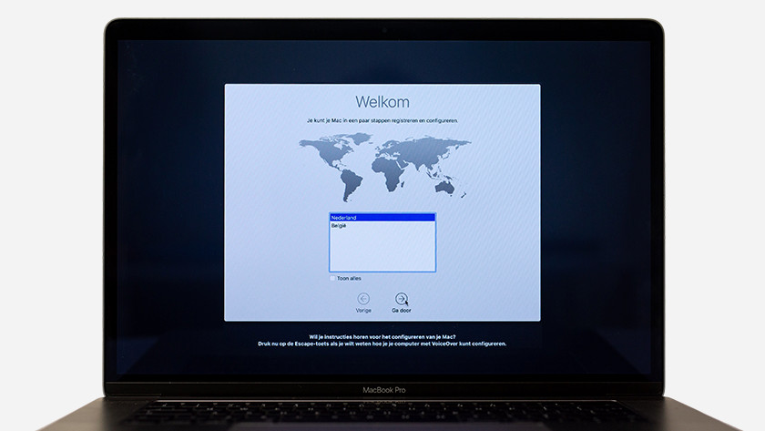 How do I install my MacBook? - Coolblue - anything for a smile