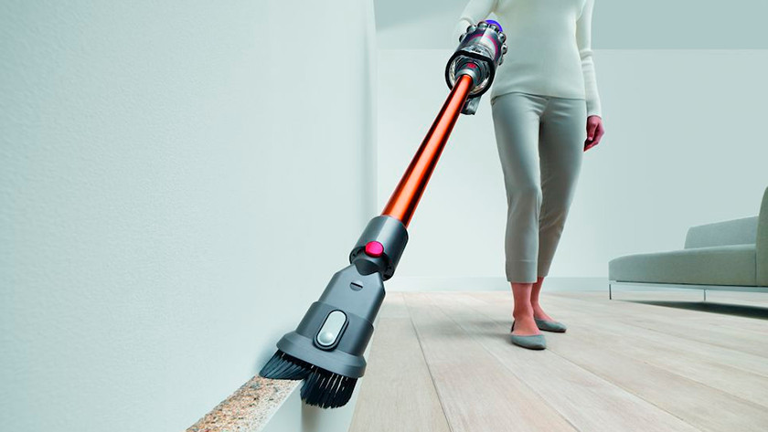 5 tips to get better suction power on your stick vacuum - Coolblue ...