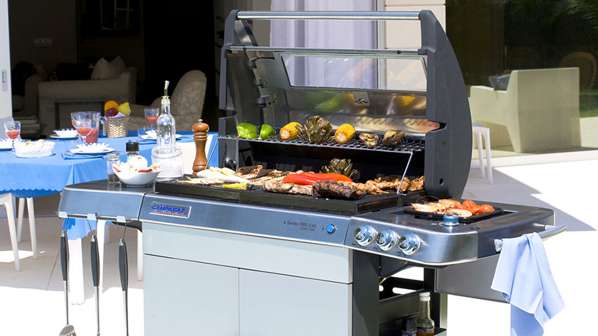 Quelle taille de barbecue d'extérieur convient le mieux à votre jardin ...