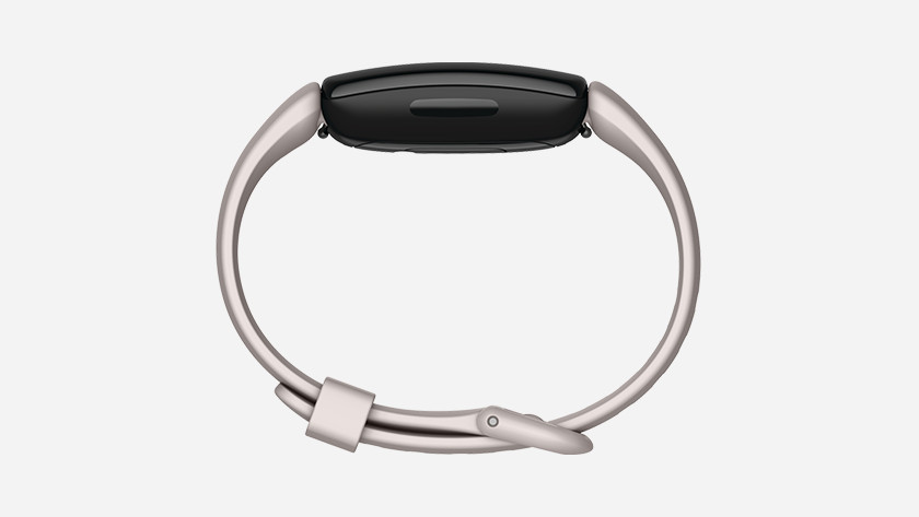 Compare the Fitbit Inspire 2 to the Fitbit Inspire HR - Coolblue ...